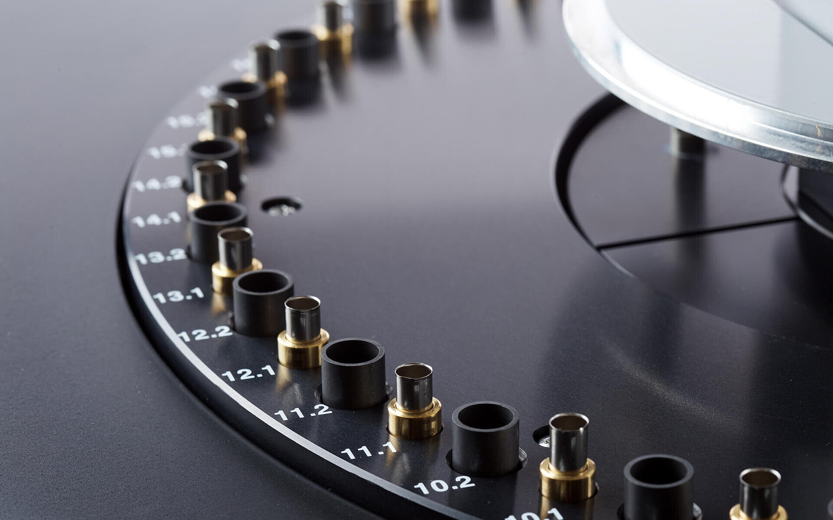 CS/ONH无机元素分析仪；inductar® EL cube - Elementar